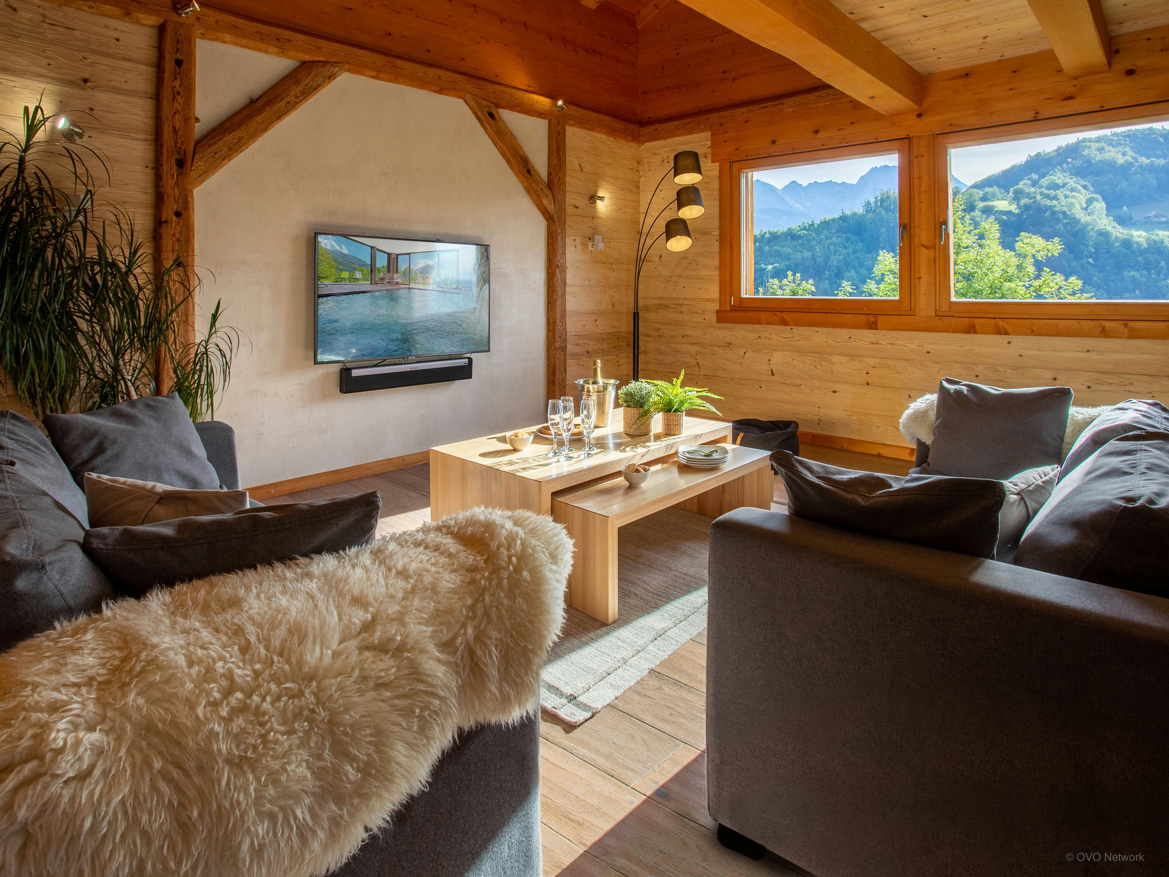 Lodge La Source - BEST PRICES / Official Site