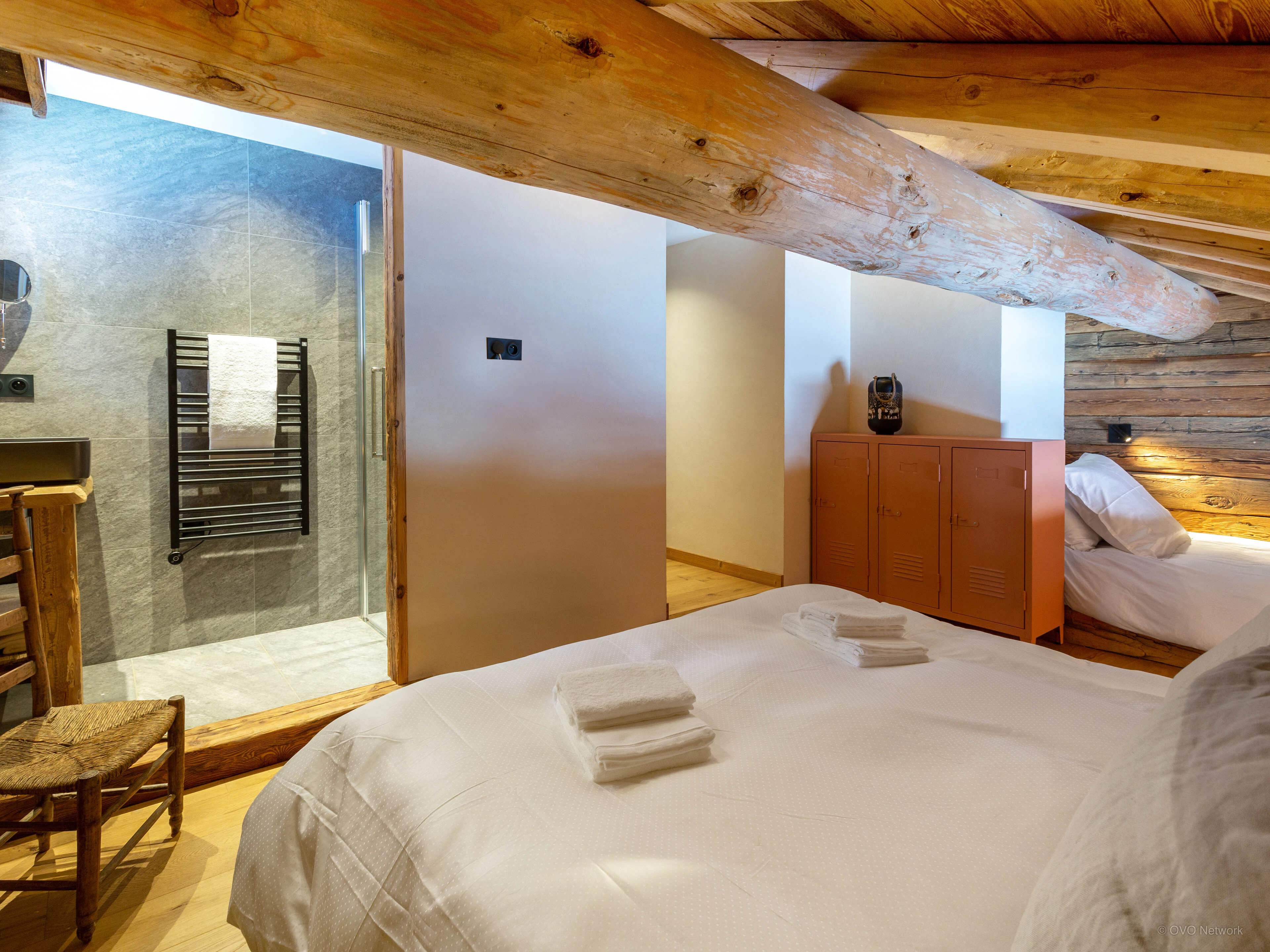 Chalet Sisar - MEILLEUR PRIX / Site Officiel