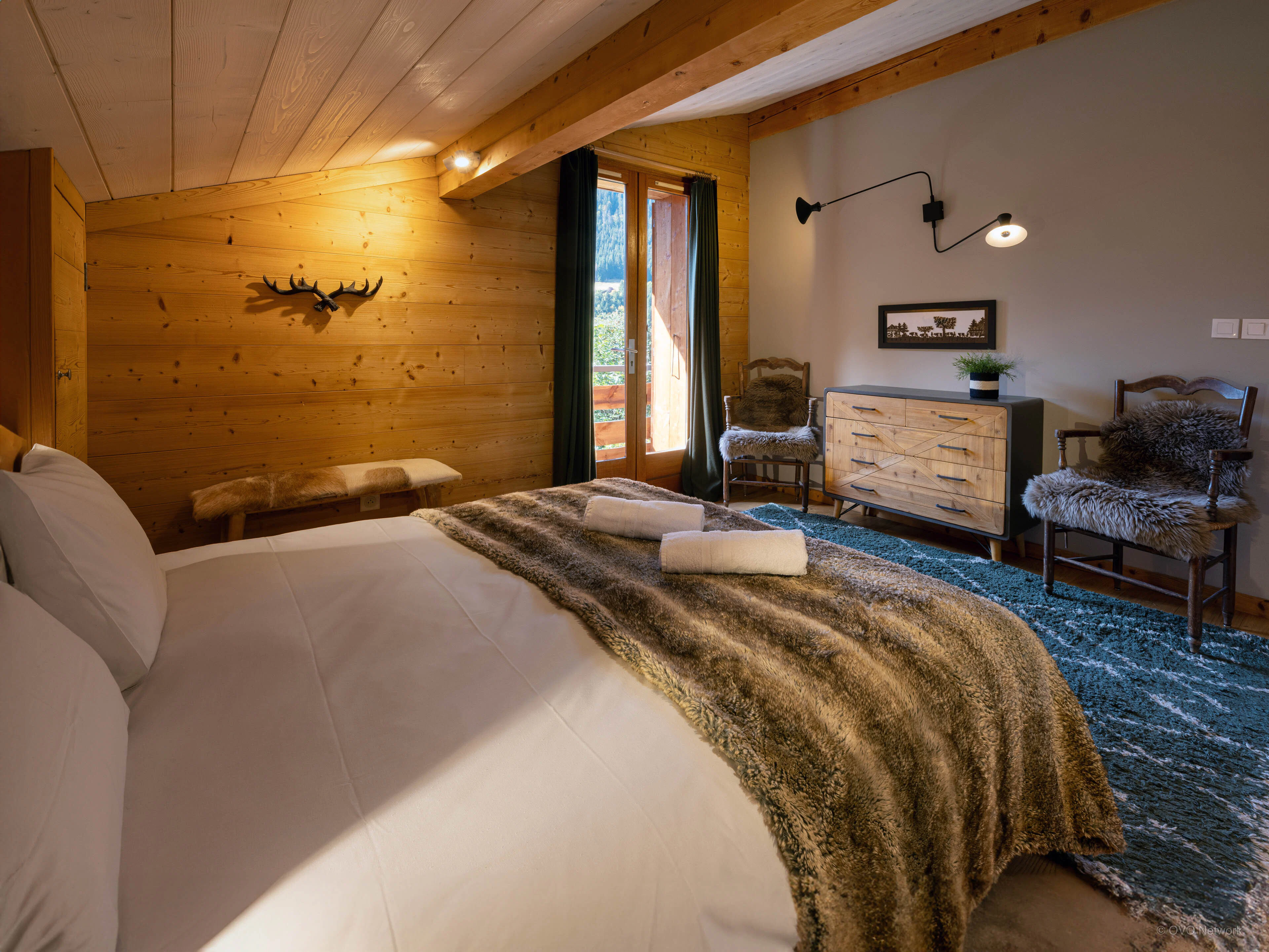 Chalet Paravis - BEST PRICES / Official Site
