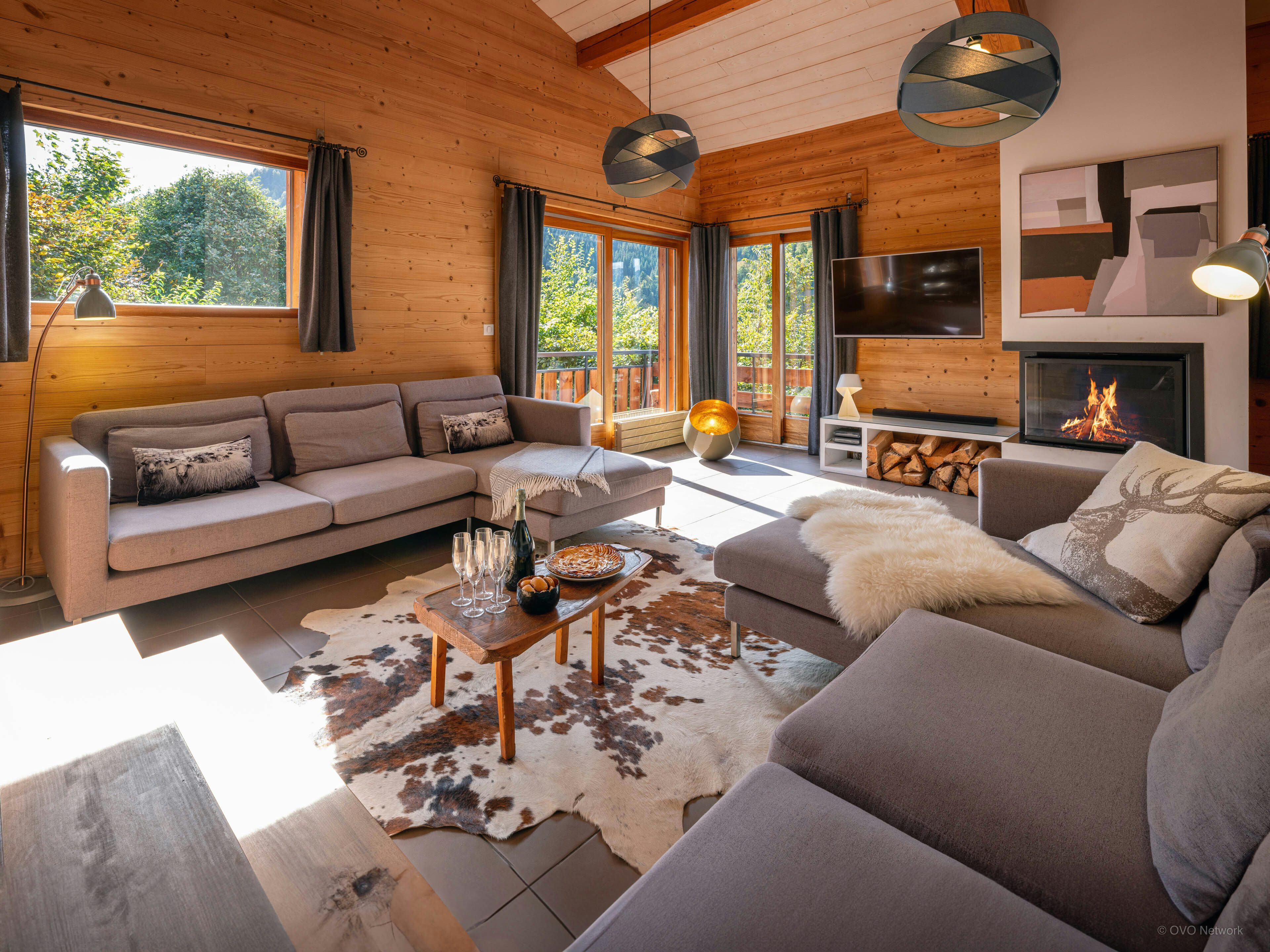 Chalet Paravis - BEST PRICES / Official Site