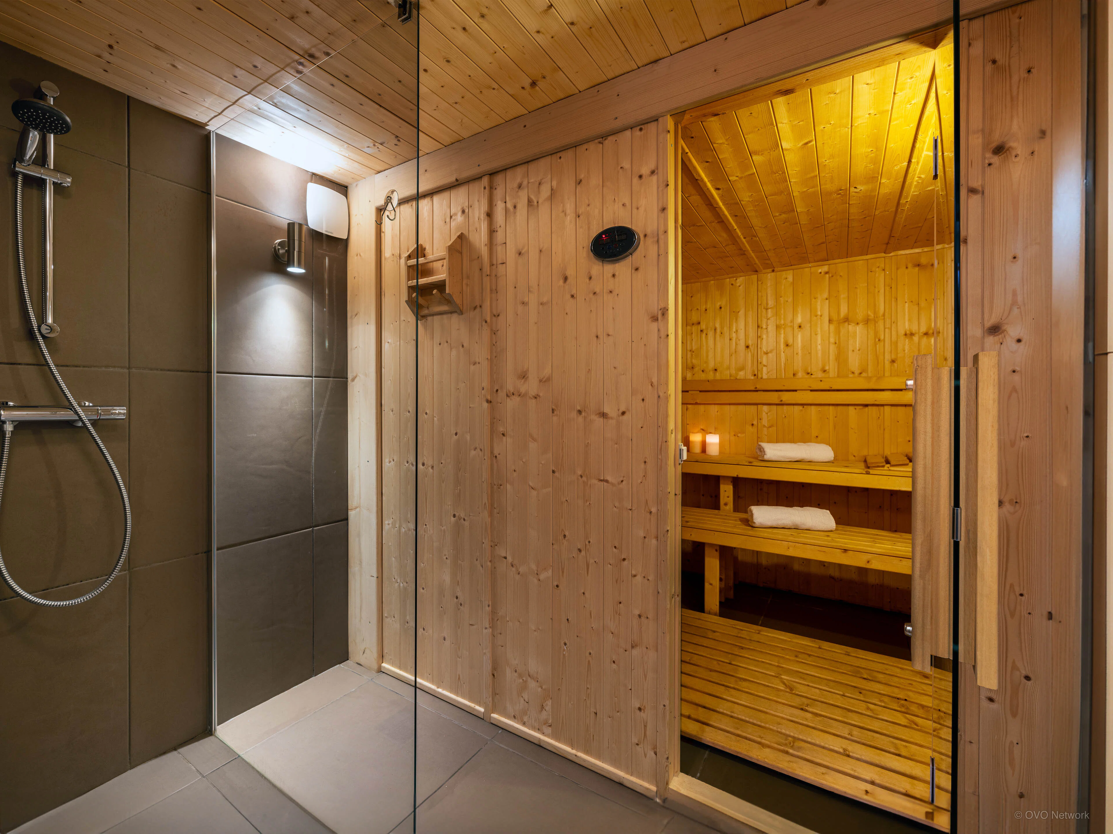 Chalet Paravis - BEST PRICES / Official Site